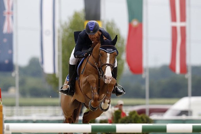 Auftakt für Spring Tour im Magna Racino