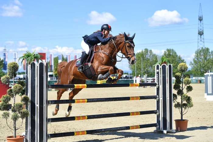 Willi Fischer setzt EY-Cup-Siegesserie fort