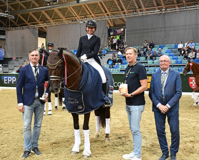 Arena Nova: Grand-Prix-Siege für Max Wadenspanner und Laura Strobl