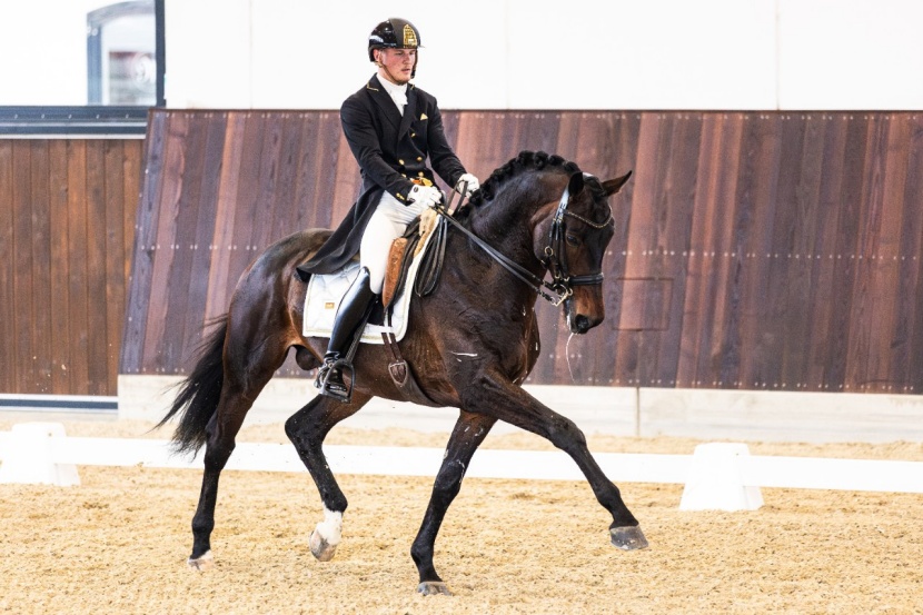 Šamorín: Spitzen Saisonstarts für Leon Aschauer und Katharina Zajic