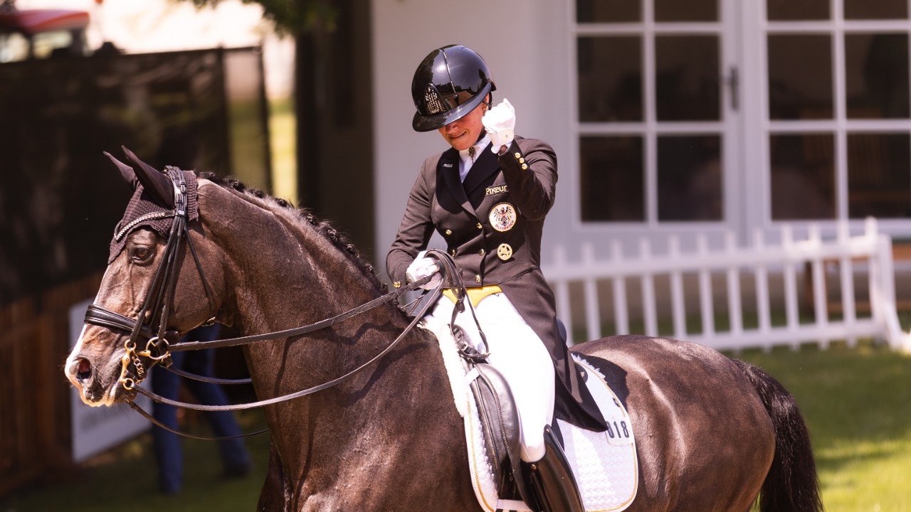 74,5 Prozent: Victoria Max-Theurer mit Abegglen souverän zum Sieg