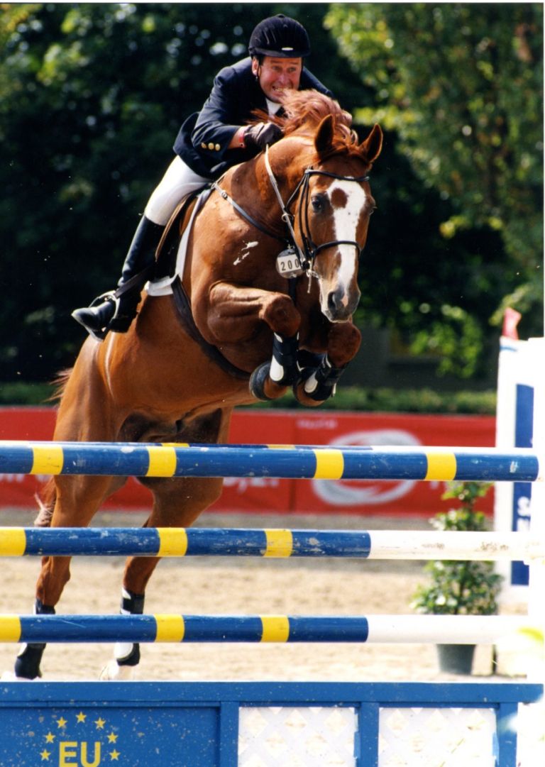 Hugo Simon: 162 Zentimeter fliegende Energie