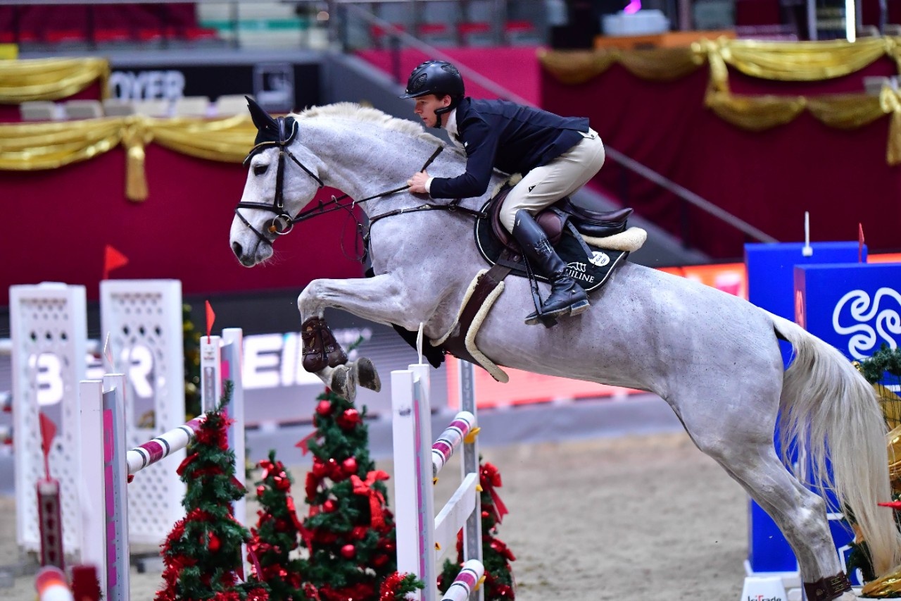 Salzburg: Spitzenauftakt für David Moser und Marie Sebesta im EY-Cup