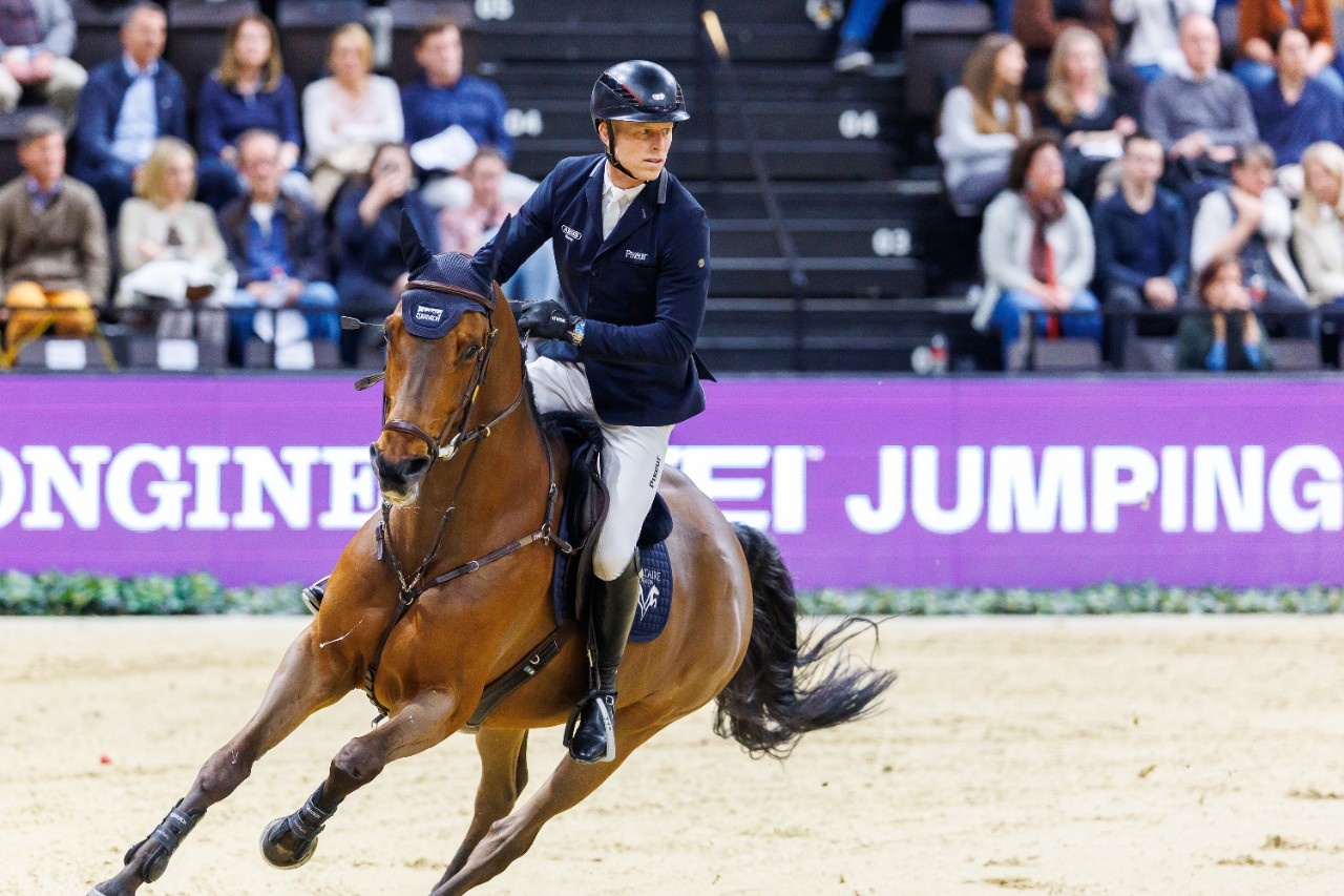 Max Kühner stürmt vor auf Platz 8