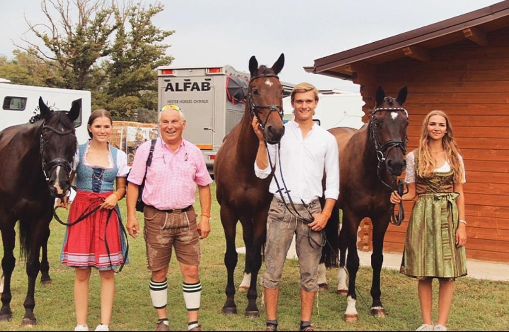 Not fit to compete: Österreichs Junge Reiter mit einem Paar weniger bei EM