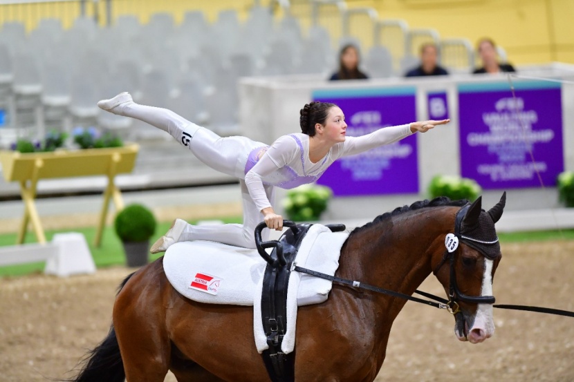 Österreichs Voltigierer:innen auf Medaillenjagd